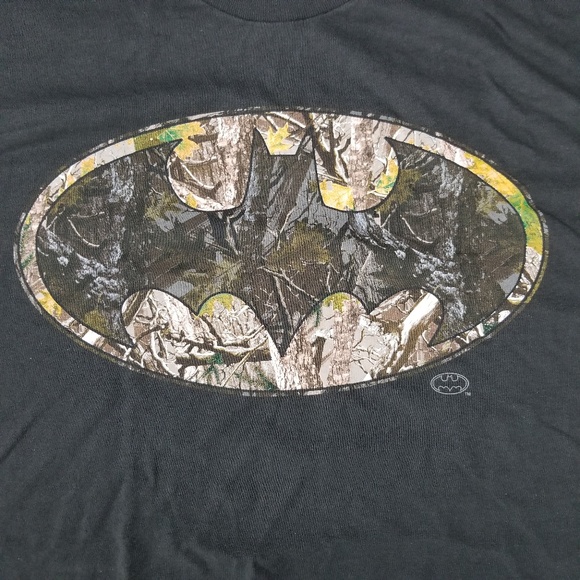 Batman | Shirts | Batman Licensed Dc Comics Camo Tshirt Logo Signal ...